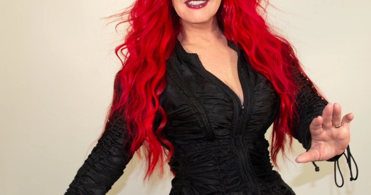 Kate Pierson on her new solo album and the secret behind The B-52s ...