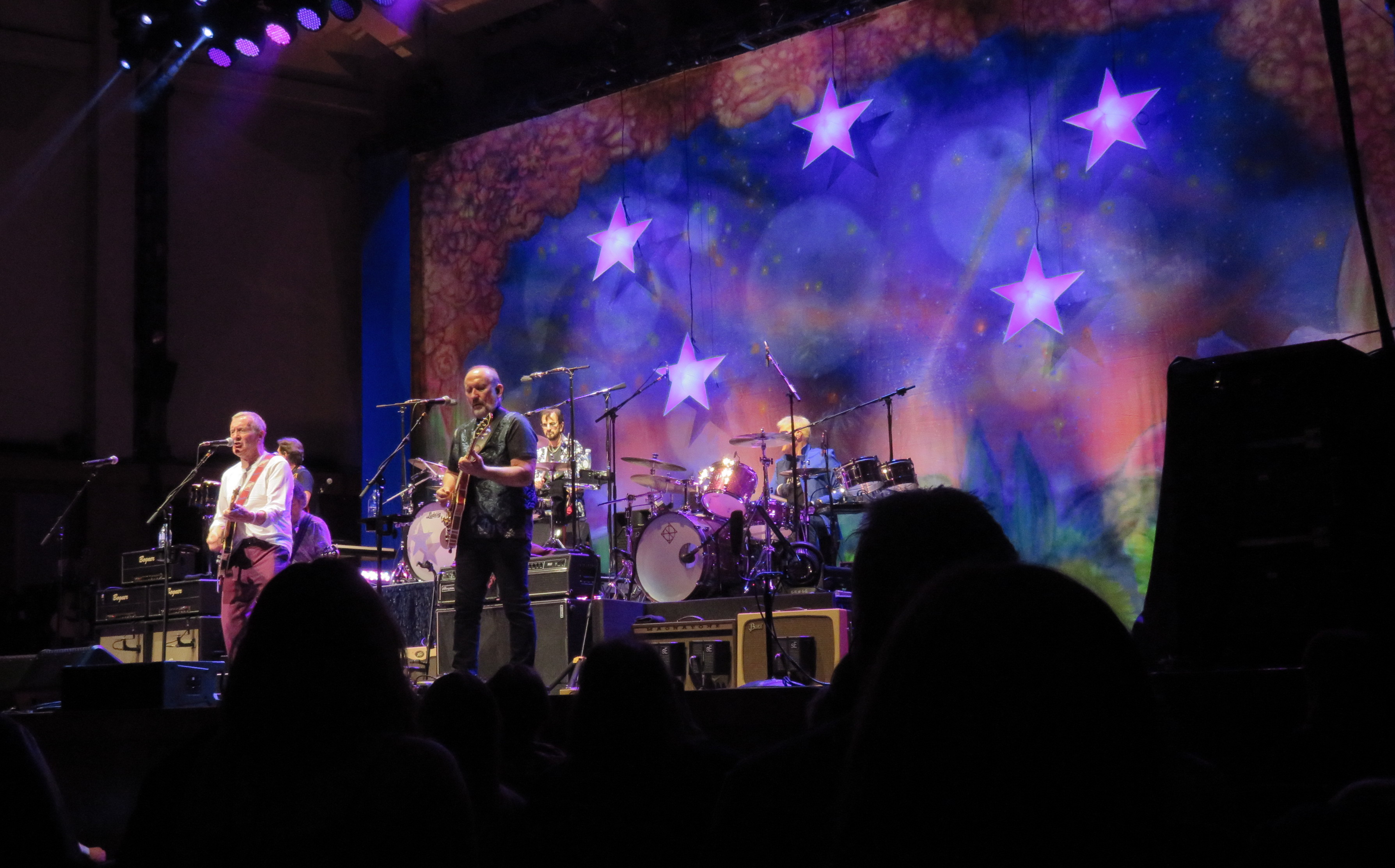 Ringo rocks in concert — and with the All Starr Band, it's no surprise