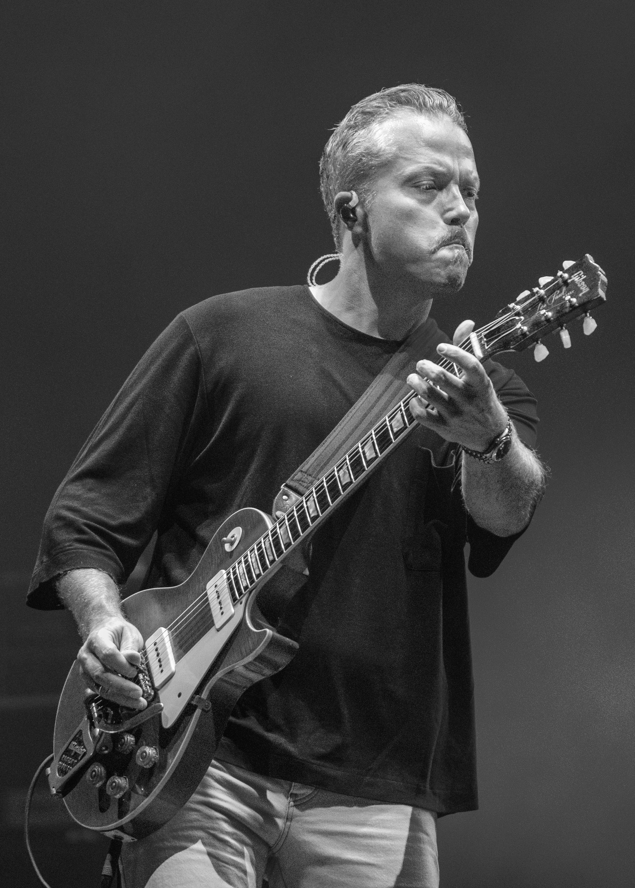 Jason Isbell dives deep into new material for New Jersey show