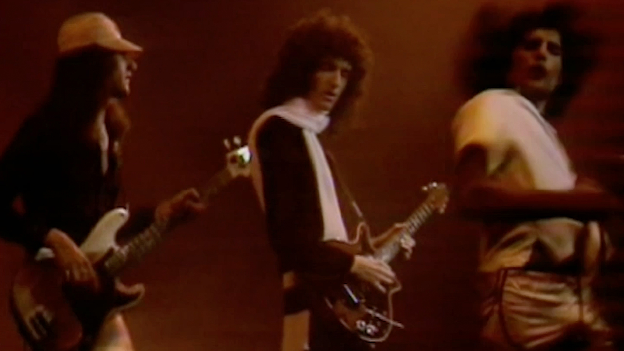 See vintage Queen perform rabble-rousing “Jailhouse Rock’ as standard ...
