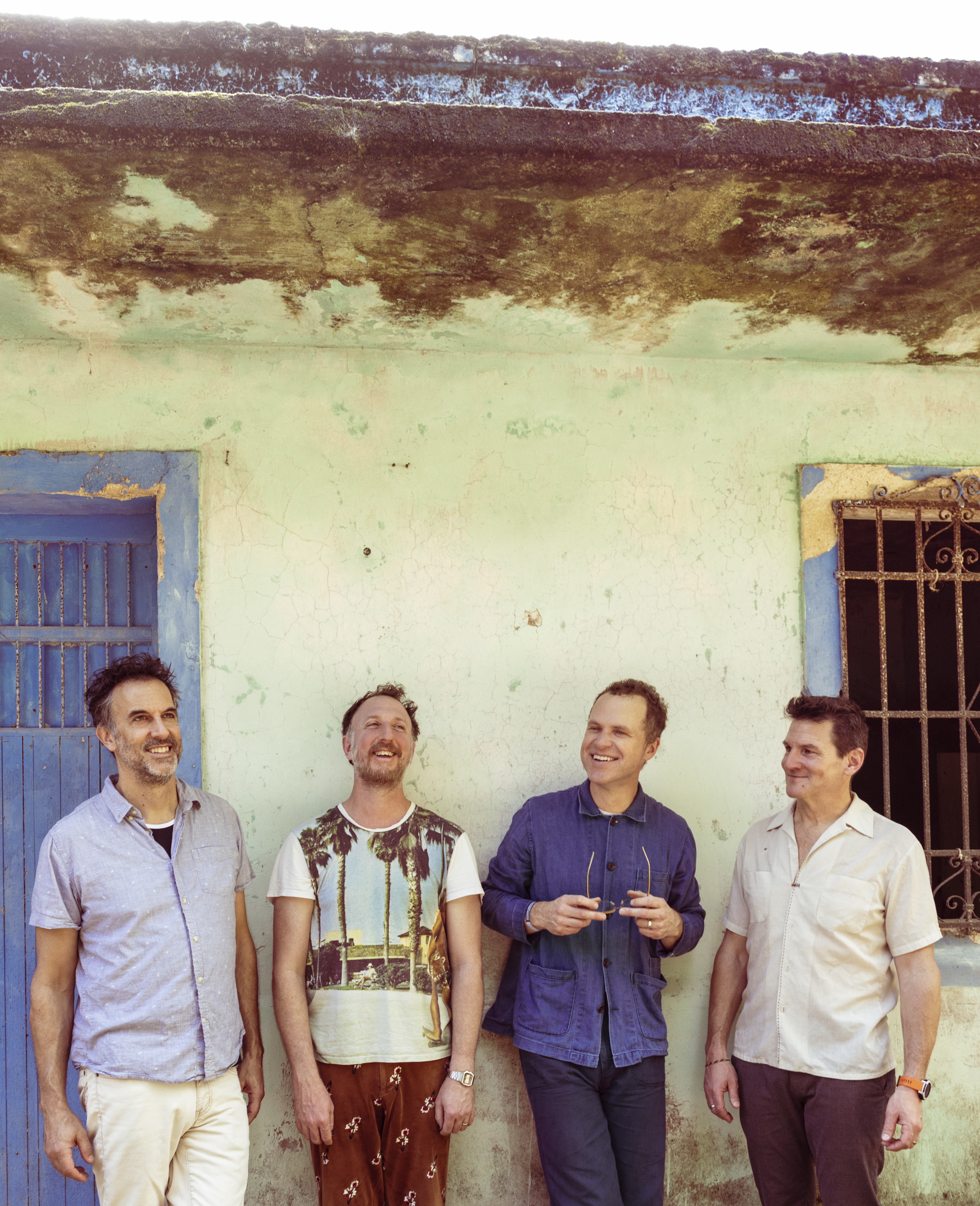 New 'Ooh La La' side of Guster shows grandeur
