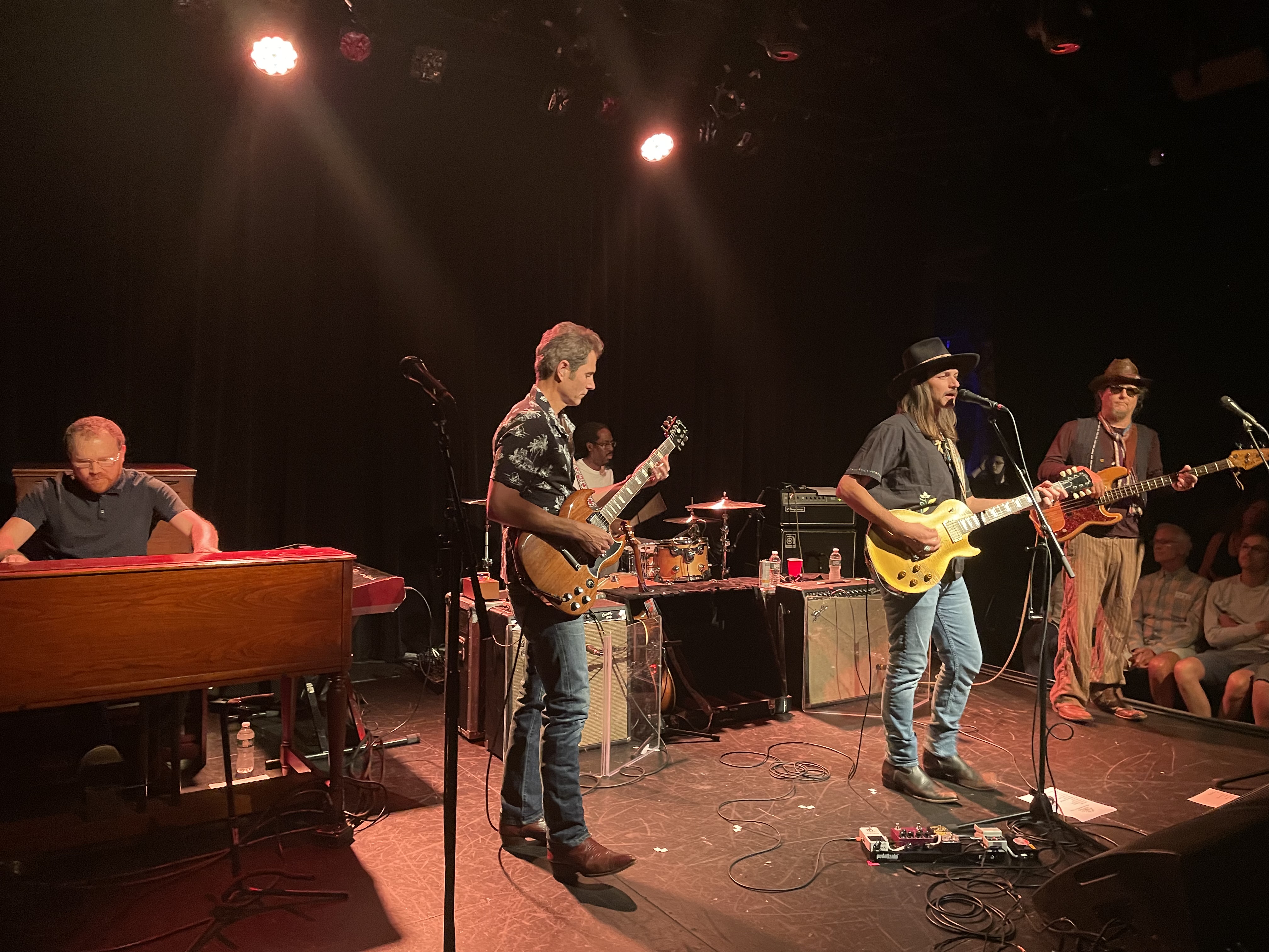 Duane Betts & Palmetto Motel go full speed ahead live, keep the Allman ...