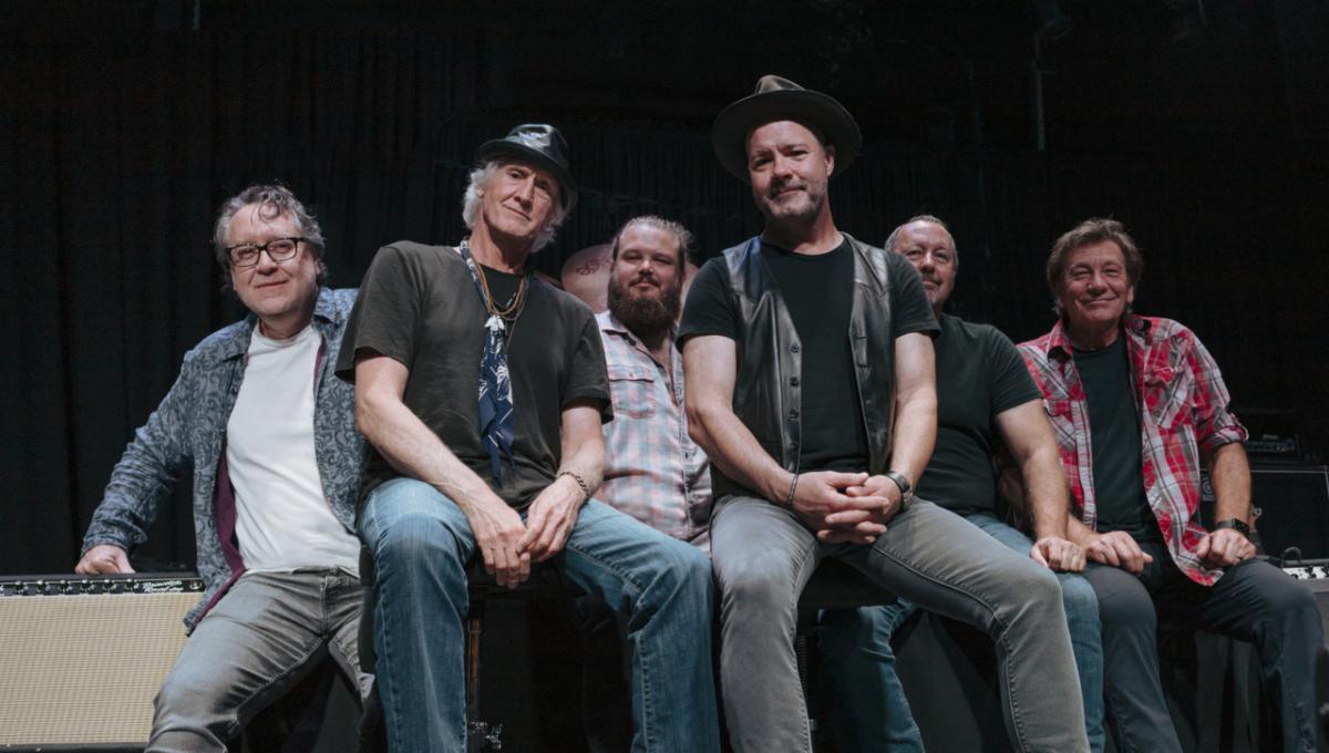 Heartbreakers drummer Stan Lynch premieres latest video with his new ...