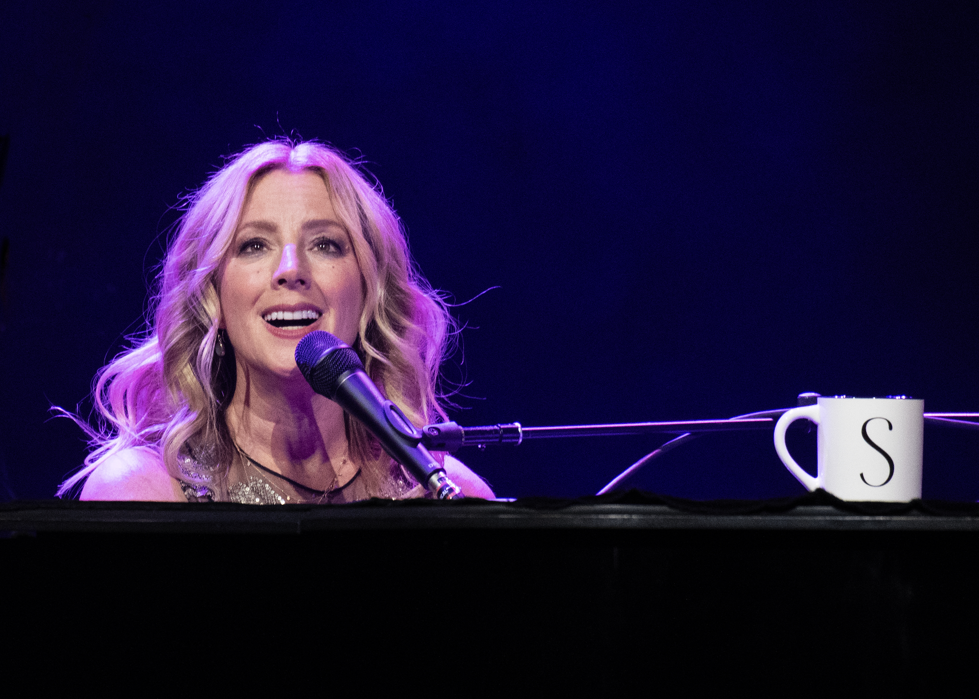 Sarah McLachlan spreads love and positive vibes at The Met in Philadelphia