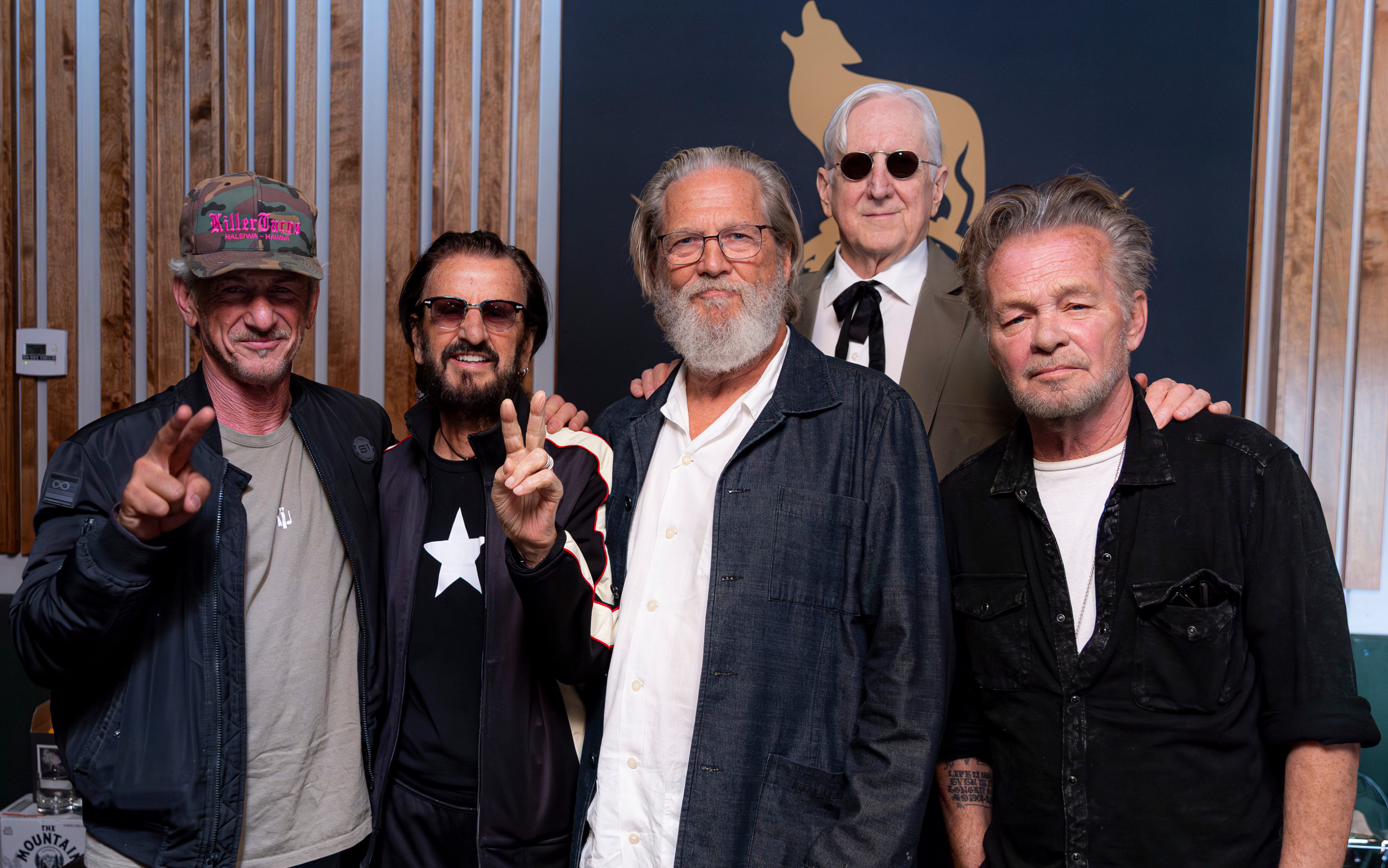 Ringo Starr's listening party for 'Long Long Road' is a fun time for ...